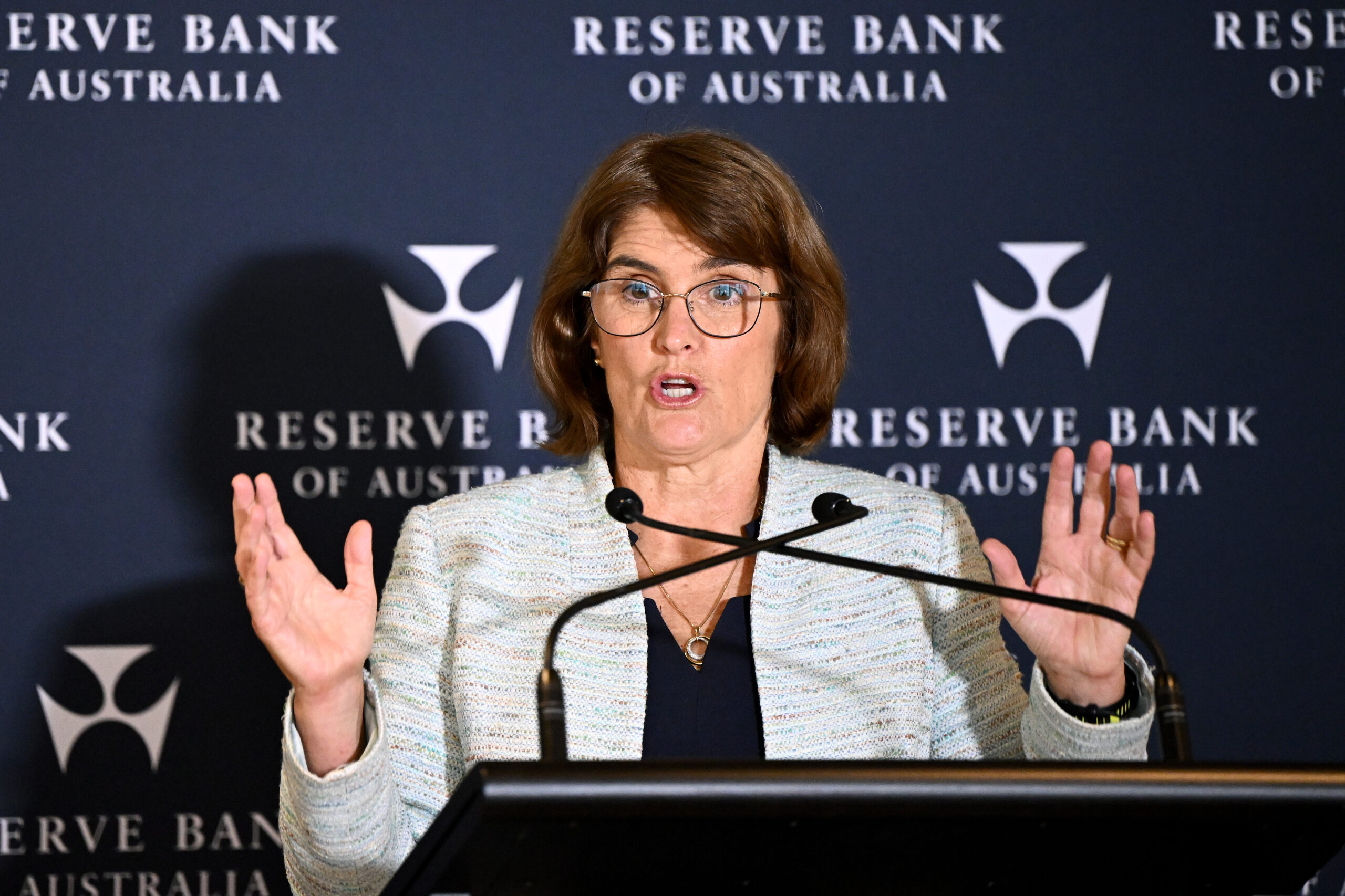 No back-to-back mortgage relief as RBA holds rates - Australian Conveyancer