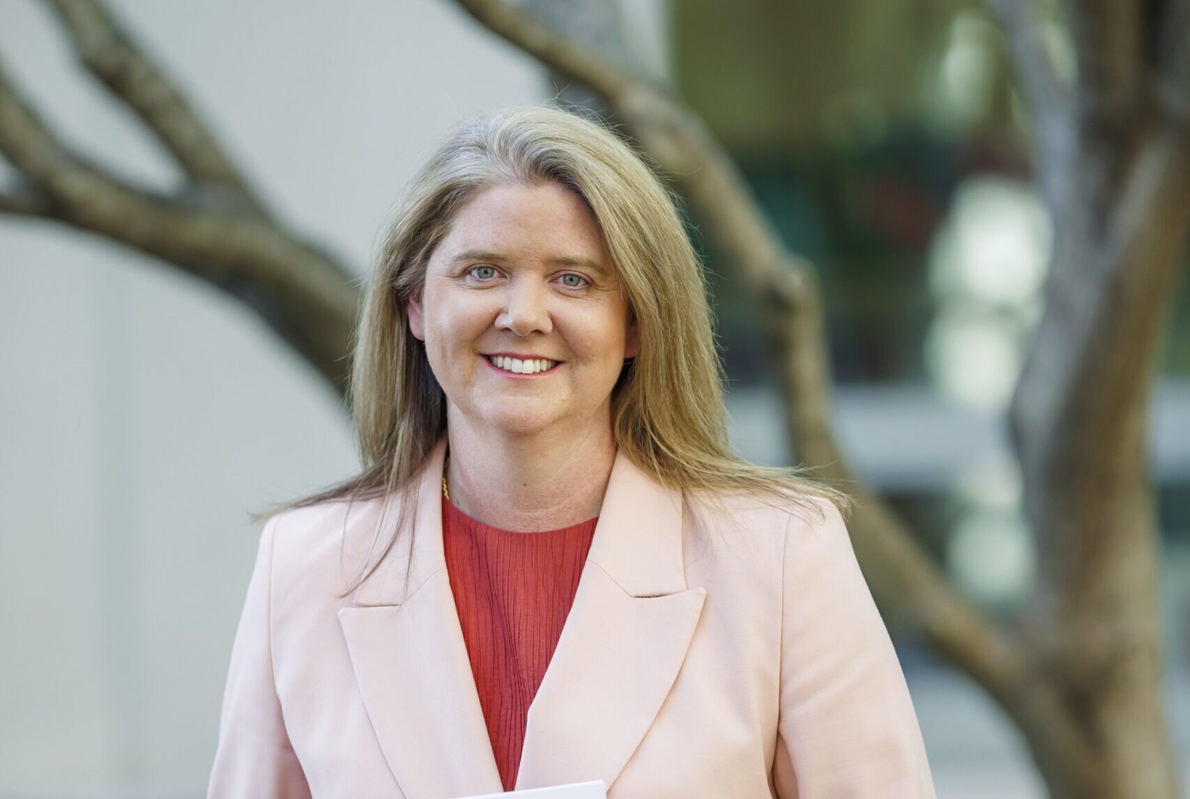 Tree-change migration to regions at lowest level since COVID ...